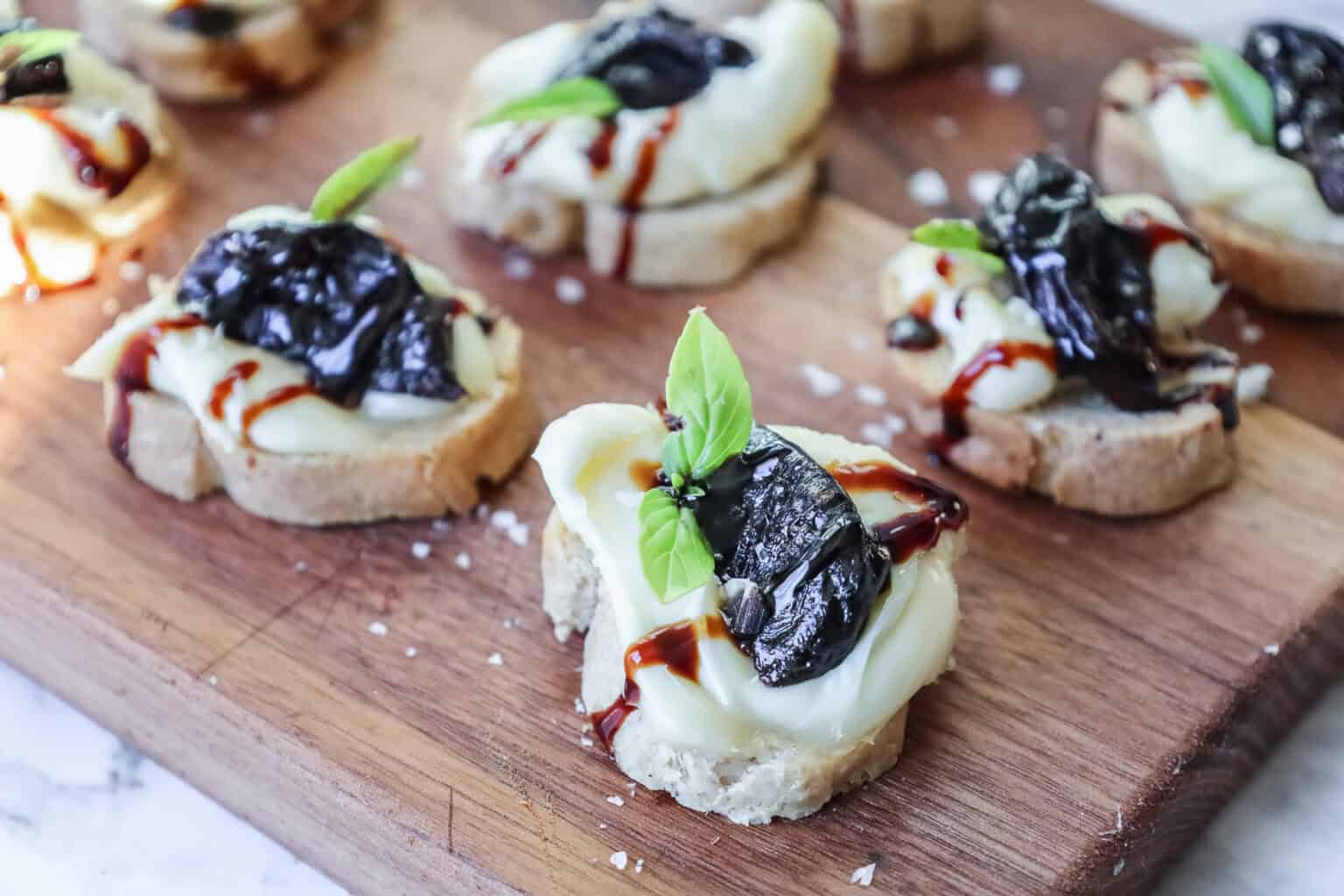 An Easy Blue Cheese Appetizer You'll Love - California Prunes